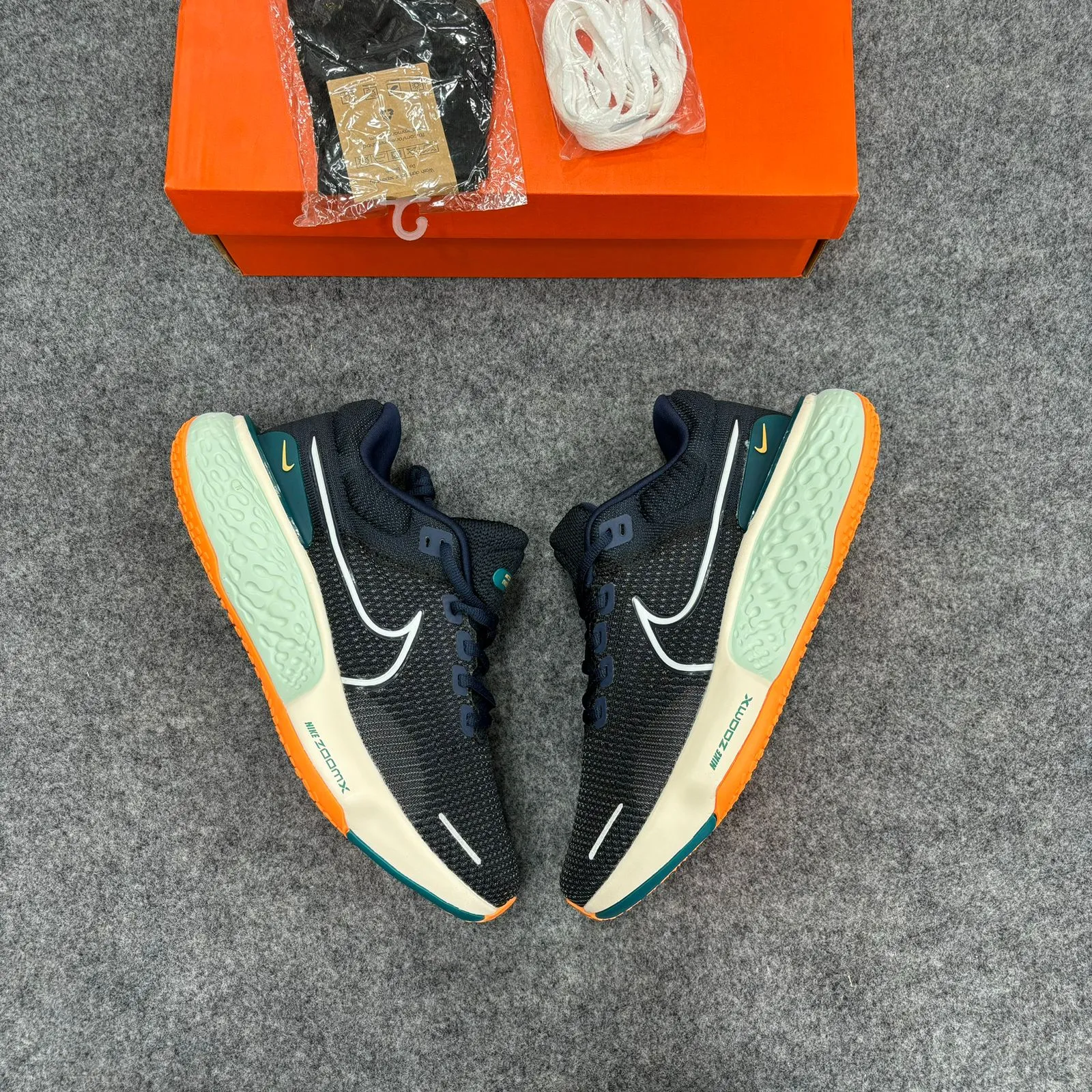 NIKE INVINCIBLE RUN FLY-1:1 Quality - Brand Azaan